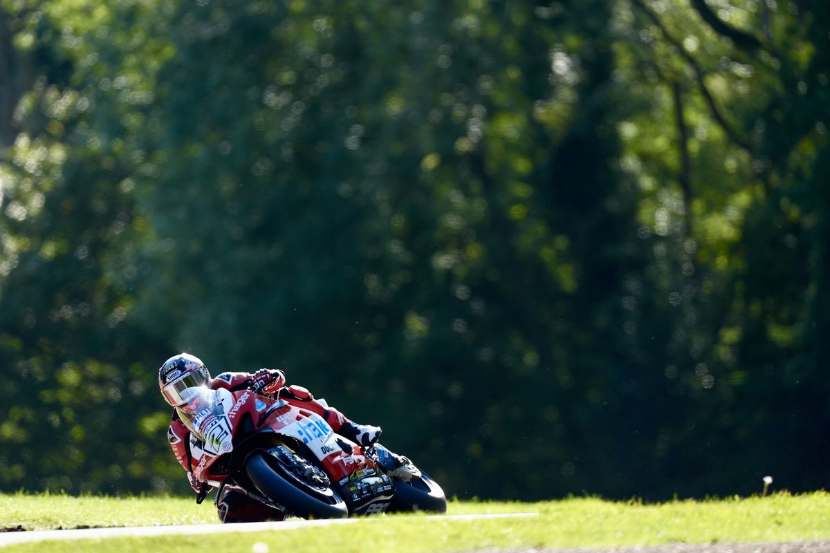 Glenn Irwin Announces Retirement From Road Racing | Visordown
