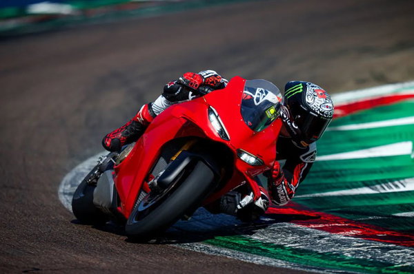 CFMoto V4 SR-RR sets new Chinese top speed record | Visordown