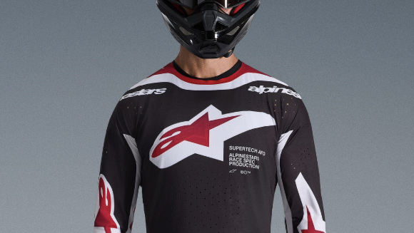 New Alpinestars motocross collection features wide range of helmets and ...