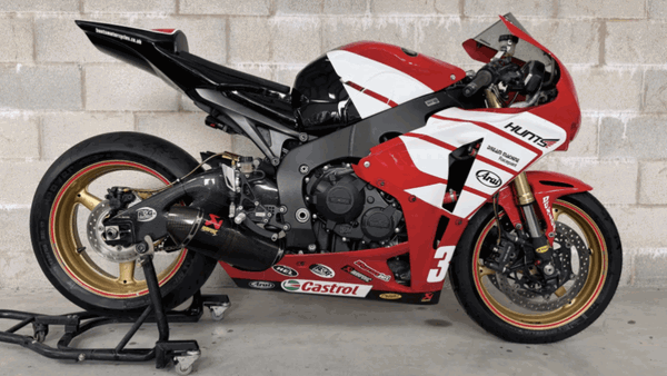 Ex-Michael Dunlop Isle of Man TT bike heads to auction | Visordown