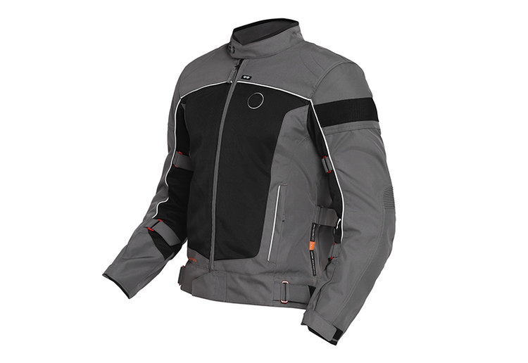 Royal Enfield launches new ‘all-season’ clothing collection | Visordown