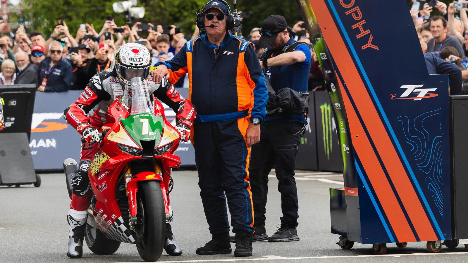 John McGuinness completes fastest ever six-lap Isle of Man TT race at ...