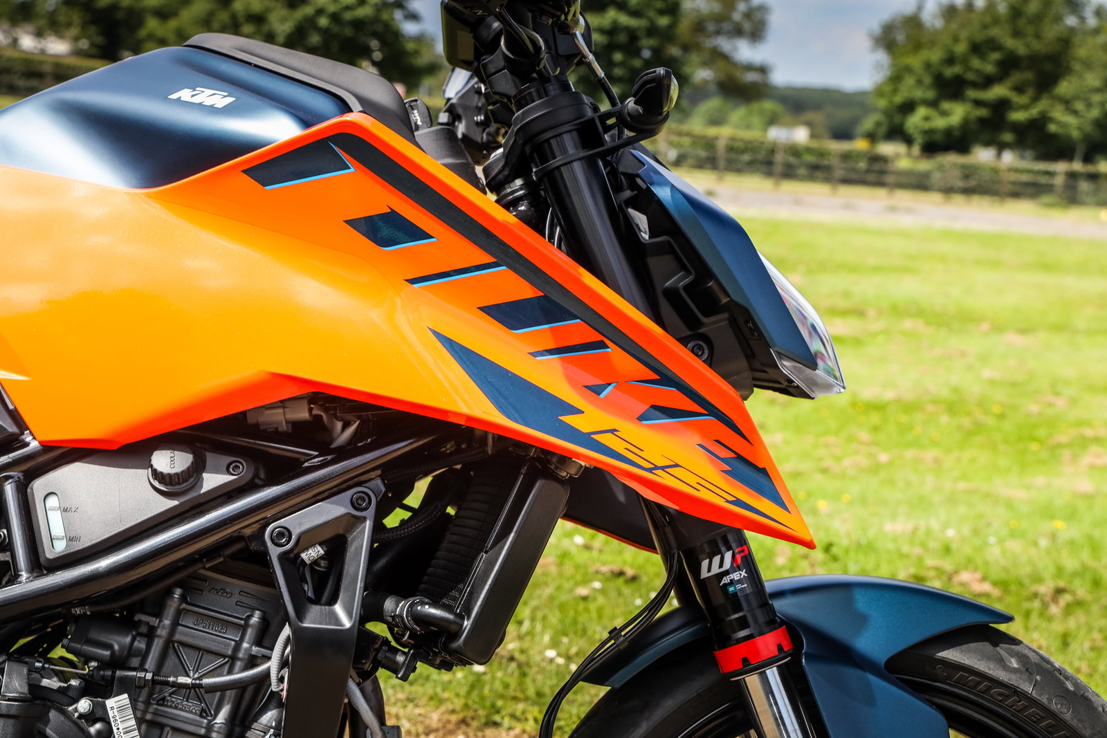 KTM 125 Duke Review: The Most Advanced CBT Motorbike? | Visordown