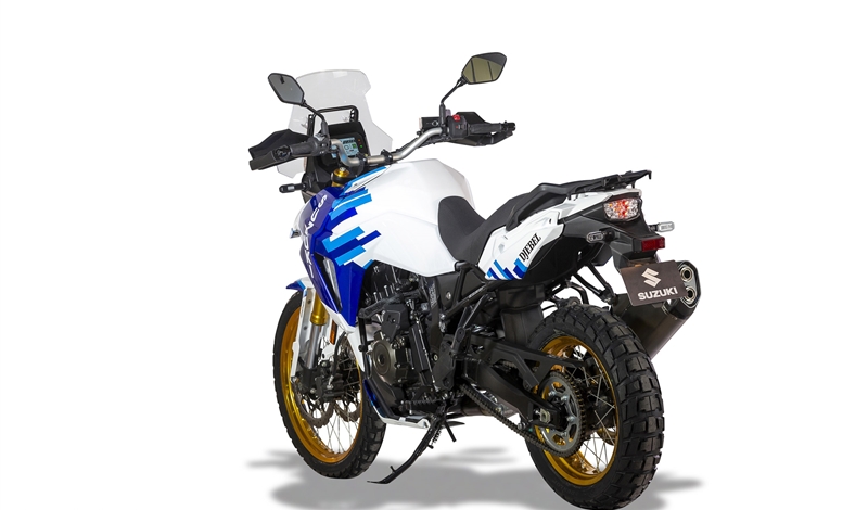 Suzuki Italy pays homage to Dakar Rally with V-Strom 800 DE Djebel ...
