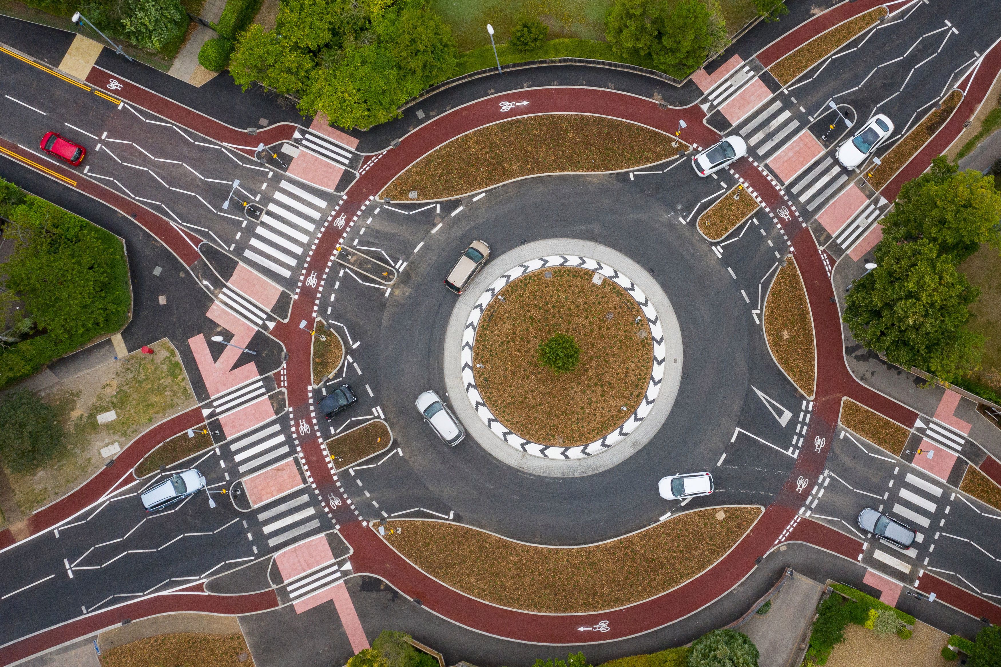 Dutch-style roundabouts are here, and we’re confused | Visordown